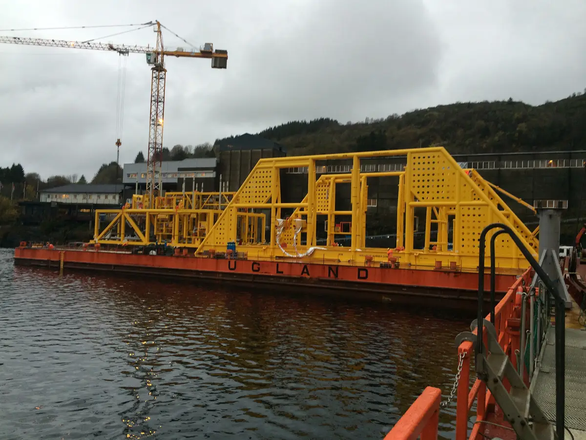 Total marine transport of Gullfaks compression module for OneSubsea - J ...