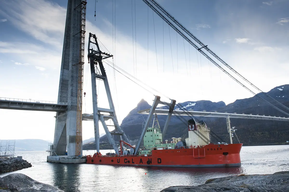 Installation of the Hålogaland bridge - J.J. Ugland Construction